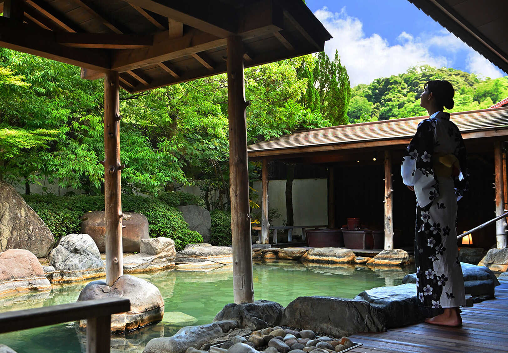 Misasa Onsen Misasakan [Official] A Ryokan with Free-Flowing Natural ...